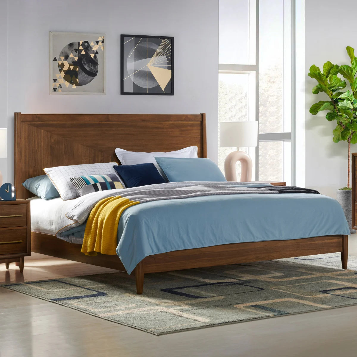 Northridge Home Marina Del Rey Bed – CHAP Aubaines